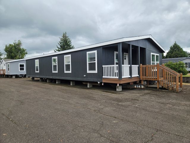 The Night Lily Manufactured Home | J & M Homes LLC
